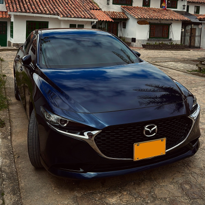 Mazda 3 Sedán | Vehículo con diseño sofisticado y tecnología
